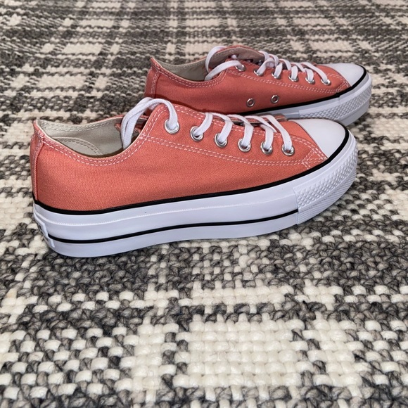 Converse | Shoes | Converse Chuck Taylor All Star Lift Ox Peachwhite ...